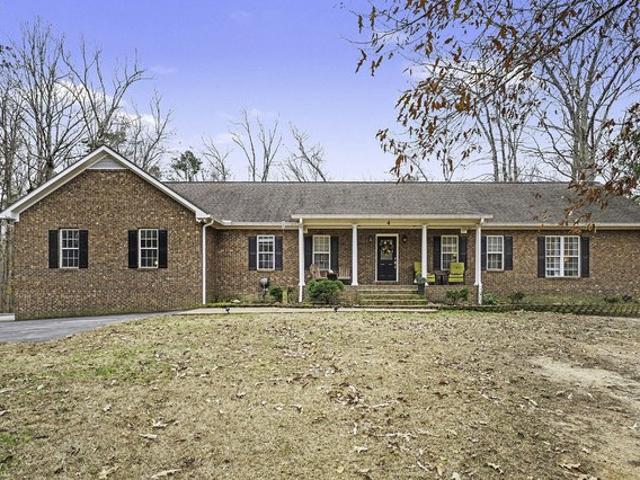 4 Eight Js Ln, Clayton, NC 27520