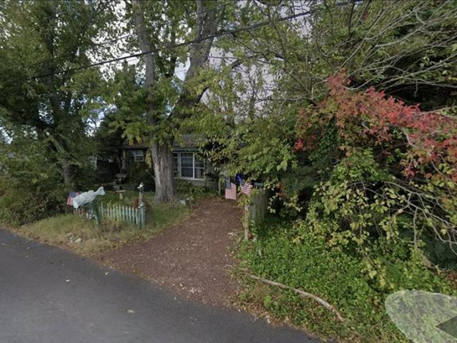 4 Eldredge Ave, Del Haven, NJ 08251