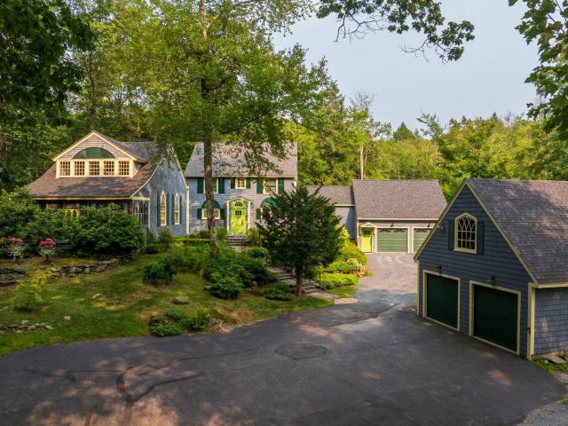 4 Elm Hill Road