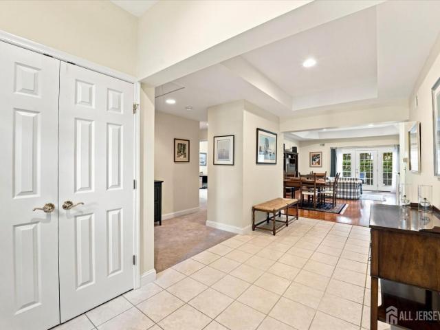 4 Empress Court