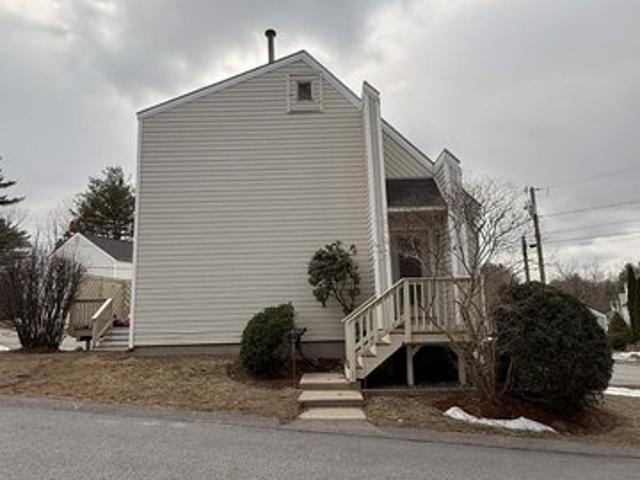 4 Esquire Cir, Nashua, NH 03062