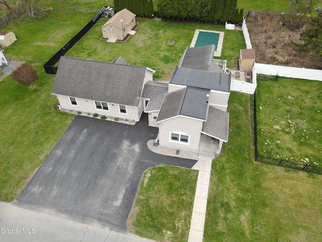 4 Ferris St, Hudson Falls, NY 12839
