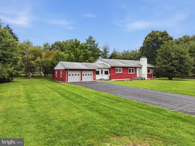 4 Flower Hill Lane