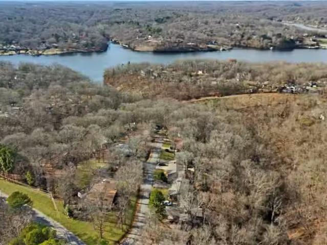 4 Forsyth County S LN, BELLA VISTA, AR 72715