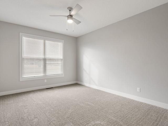 4 Frank Ct, Le Claire, IA 52753 | MLS #12550