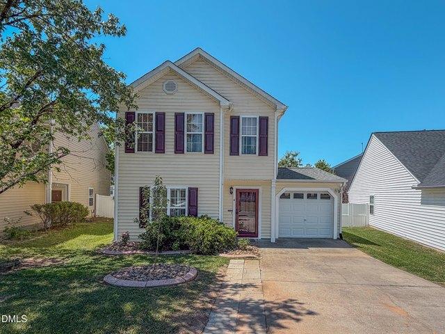 4 Gandhi Dr, Durham, NC 27703