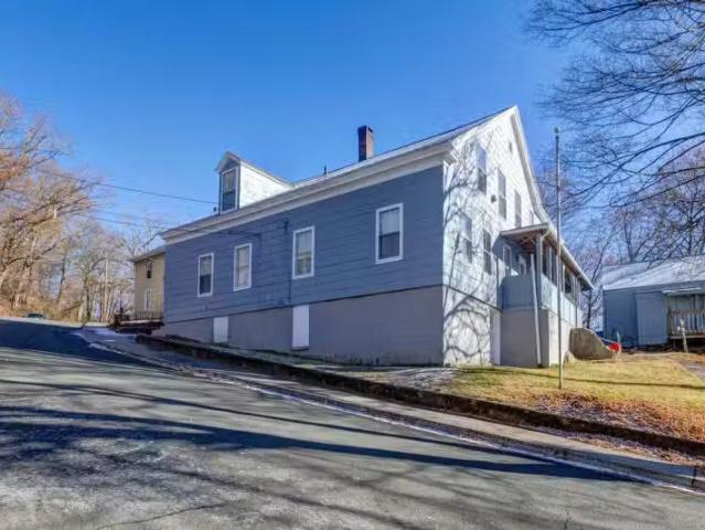 4 Gaynor Place, Vernon, CT 06066