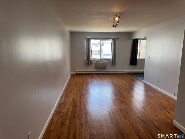 4 Glenwood Ave, Unit B7, Norwalk, CT 06854 | MLS #24168