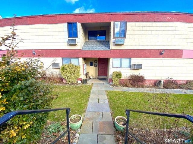 4 Glenwood Ave Apt A3, Norwalk, CT 06854