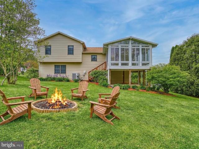 4 Grant Cove