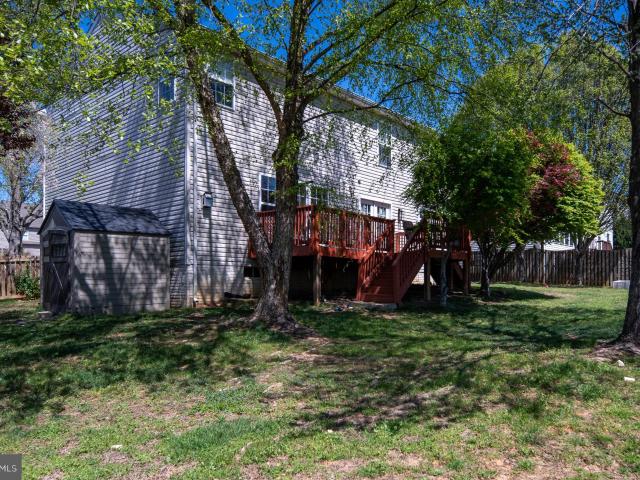 4 Granite Ct, Fredericksburg, VA 22406 | MLS #VAST2047