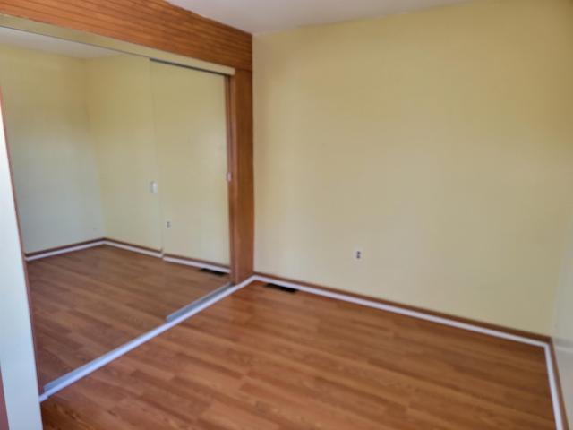 4 Gray St