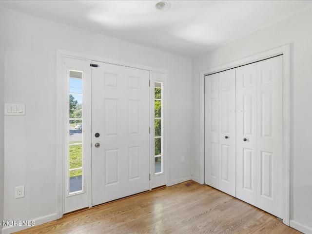 4 Greenbriar Drive