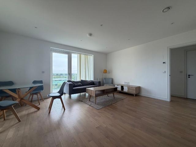 4 Greenleaf Walk, Southall UB1, 2 bed flat to rent, £2,150 pcm | PrimeLocation