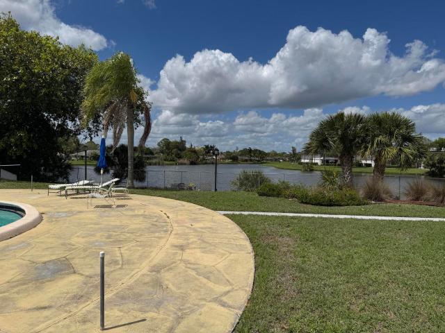 4 Greenway Village N, Unit 203, Royal Palm Beach, FL 33411 | MLS #R11117