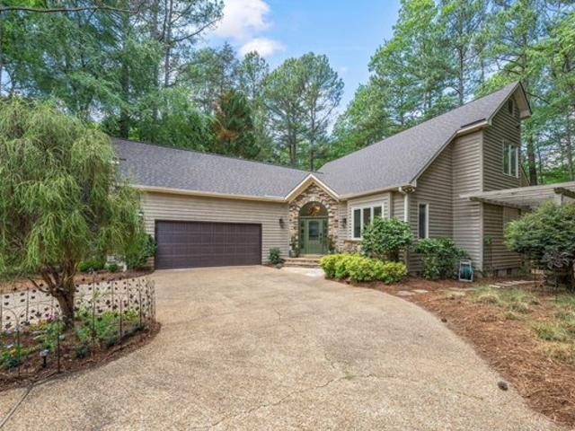4 Hunters Green Ct, Durham, NC 27712