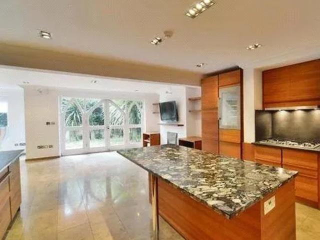 4 Hamilton Gardens, London, NW8 9PT, United Kingdom | 4 bed house for rent #138852535 | Rentberry
