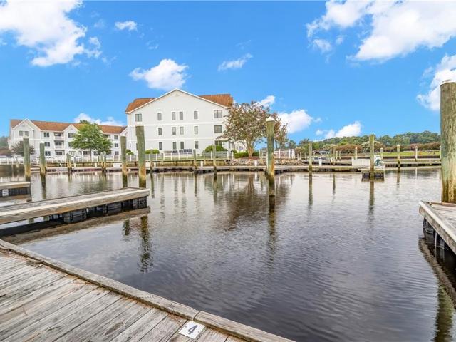4 Harbor Watch DR # #520