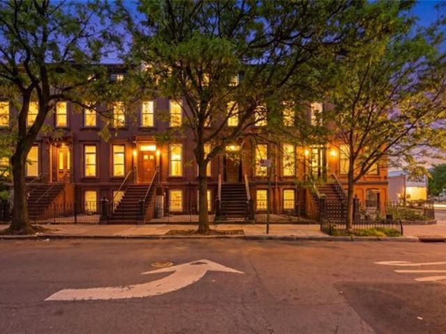 4 Hart St, Brooklyn, NY 11206