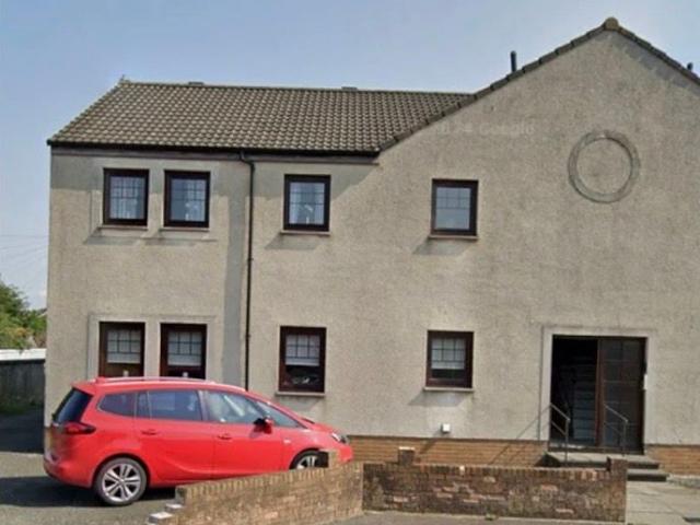 4 Hayocks Road, Stevenston, North Ayrshire KA20, 2 bed flat to rent, £625 pcm | PrimeLocation