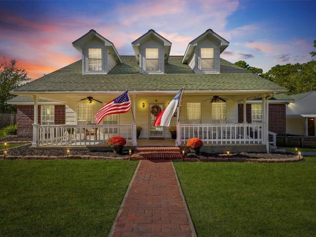 4 Hickory Ln, Dayton, TX 77535 | MLS #2286 | Compass