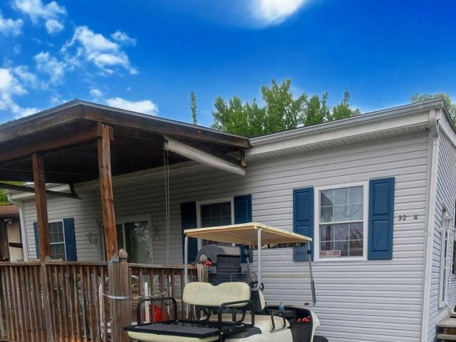 4 Hilo Rd, Falling Waters, WV 25419 | MLS #WVBE2050 | Compass