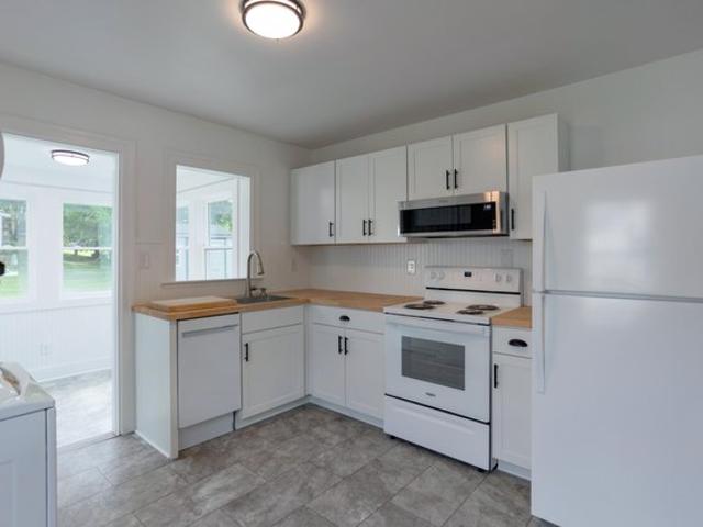 4 Hill Cir, Lexington, VA 24450