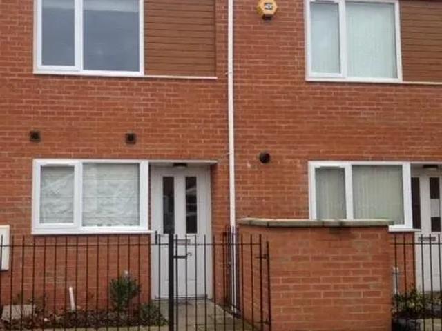 4 Holstein Street, Manchester, M13 9GF, United Kingdom | 2 bed townhouse for rent #167247254 | Rentberry