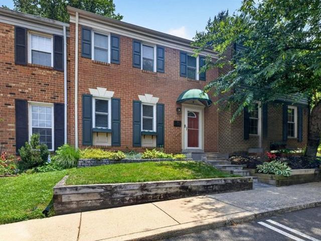 4 Honey Brook Cir, Gaithersburg, MD 20878