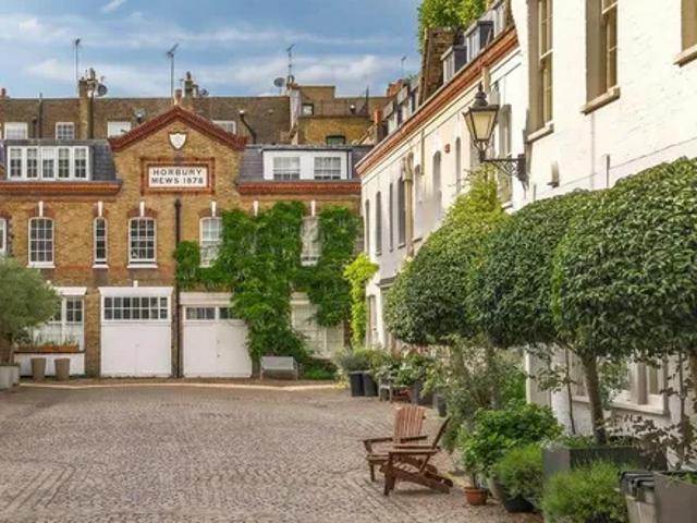 4 Horbury Mews, London, W11 3NL, United Kingdom | 4 bed house for rent #167249027 | Rentberry