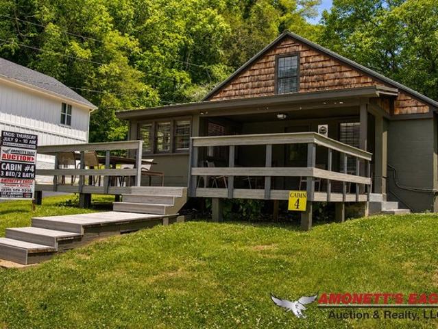 4 Horse Creek Rd, Celina, TN 38551