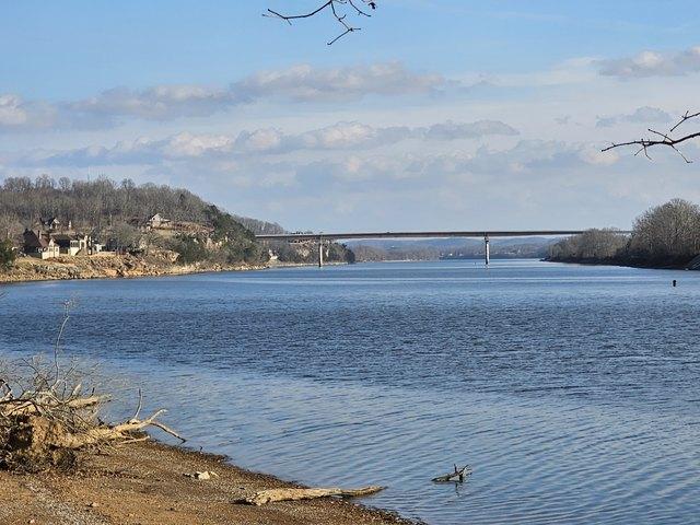 4 Island View Dr, Bath Springs, TN 38311
