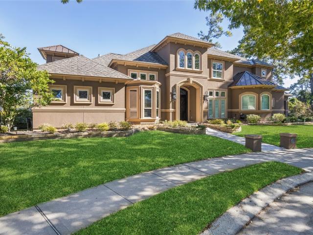 4 Island Green Court