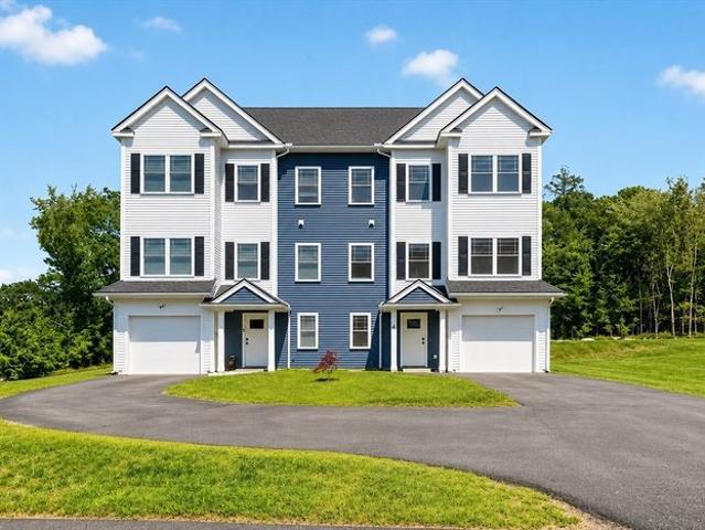 4 Jackson Rd Unit 4, Chelmsford, MA 01863