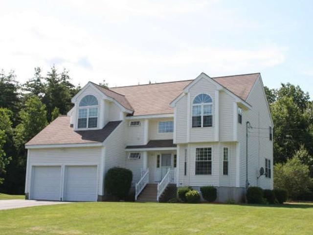 4 Jennifer Dr, Pelham, NH 03076