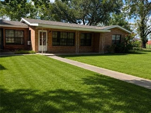 4 Kathy St, Victoria, TX 77905