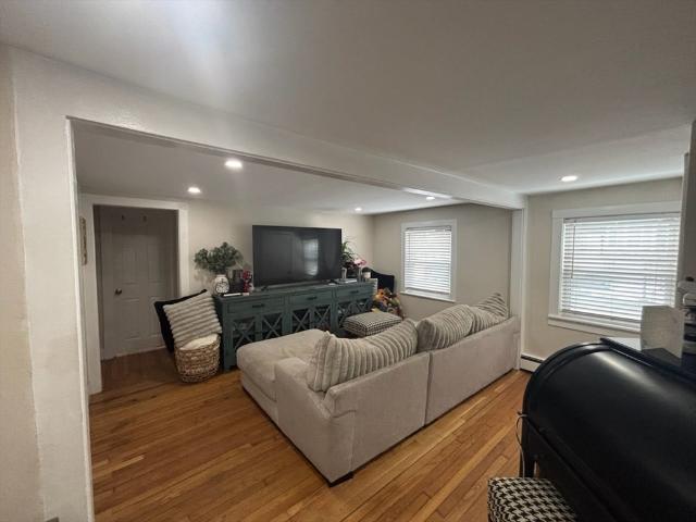 4 Kilby St, Unit 1, Woburn, MA 01801 | MLS #73511 | Compass