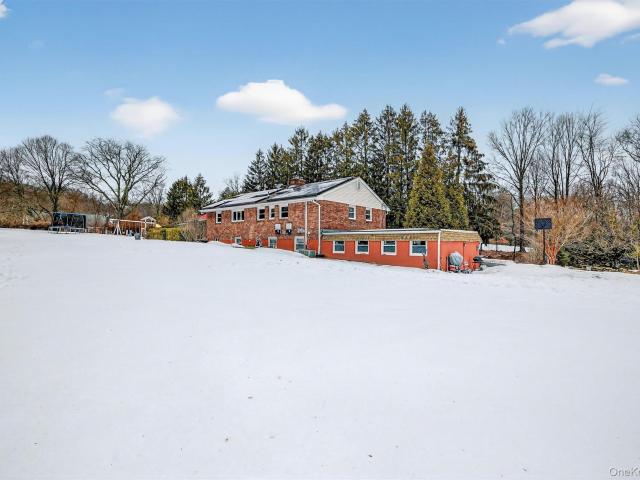 4 Kingsland Dr, New City, NY 10956 | MLS #967664