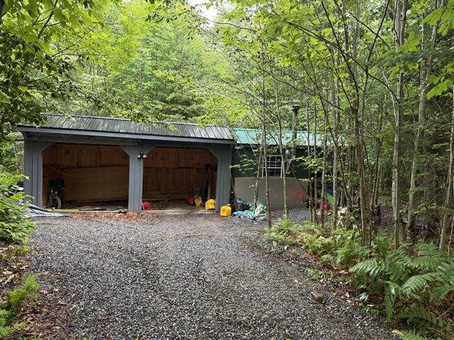 4 Kolm Ln, Sebec, ME 04481