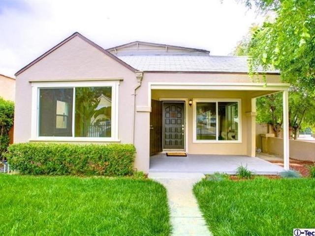 4 LA Venezia Ct, Altadena, CA 91001