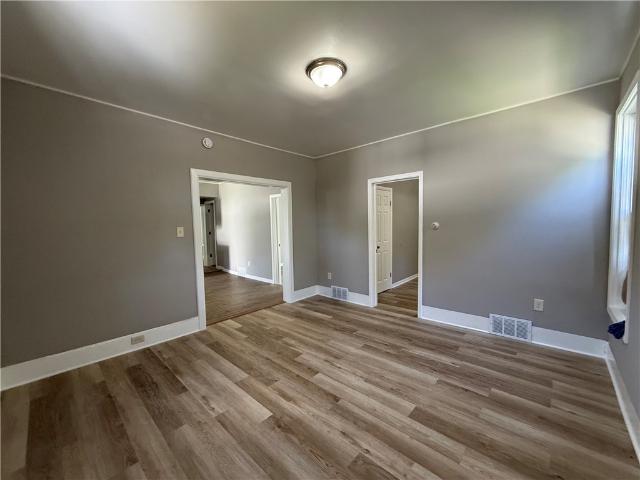 4 Lake Unit #1 Avenue