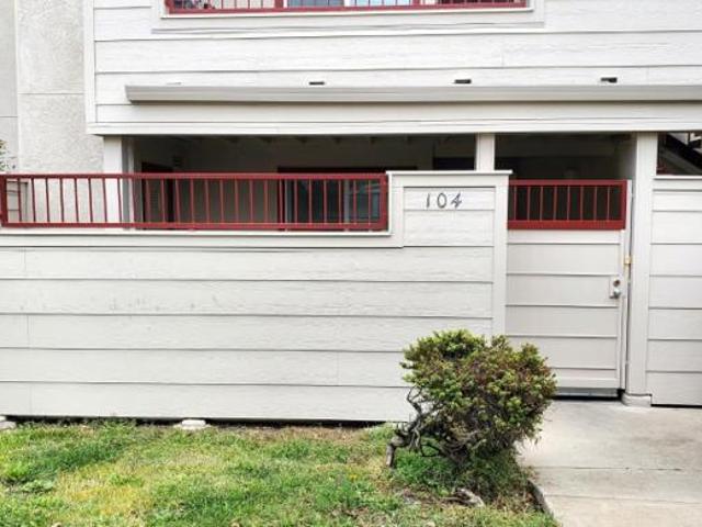 4 Lancaster Cir #104, Bay Point, CA 94565