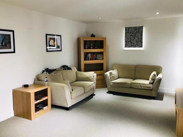 4 Lantern Court, High Street, Ely