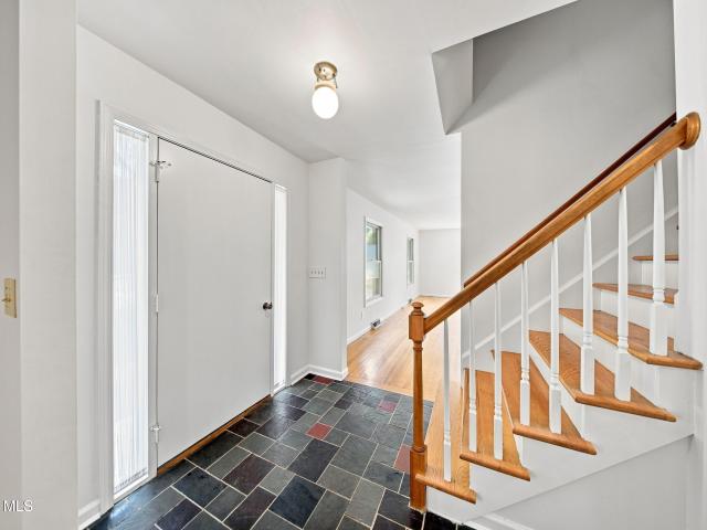 4 Laurel Drive
