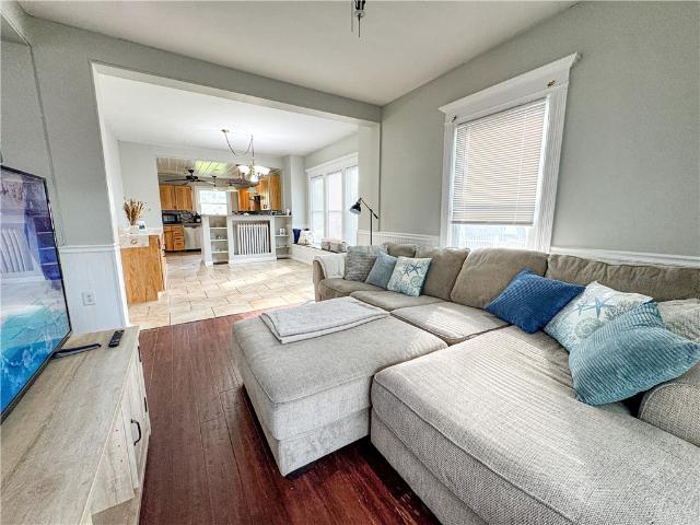 4 Lincoln Avenue
