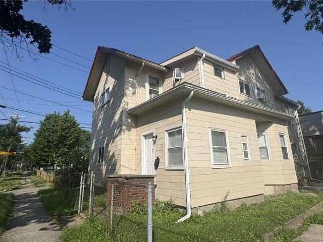 4 Lorimer Street
