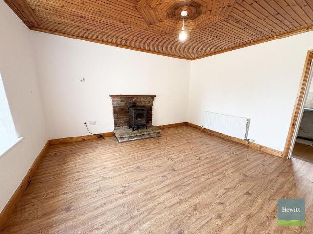 4 Lower Aghincurk Road, Newtownhamilton, Newry, BT35 0AS