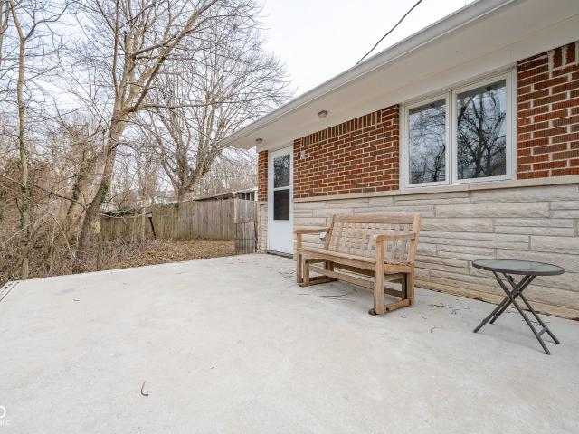 4 Paradise Lane