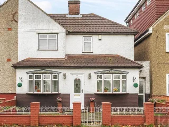 4 Park Terrace, London, EN3 5EU, United Kingdom | 3 bed duplex for rent #167252517 | Rentberry
