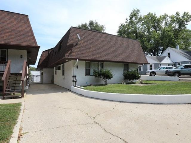 4 Peale St, Joliet, IL 60433